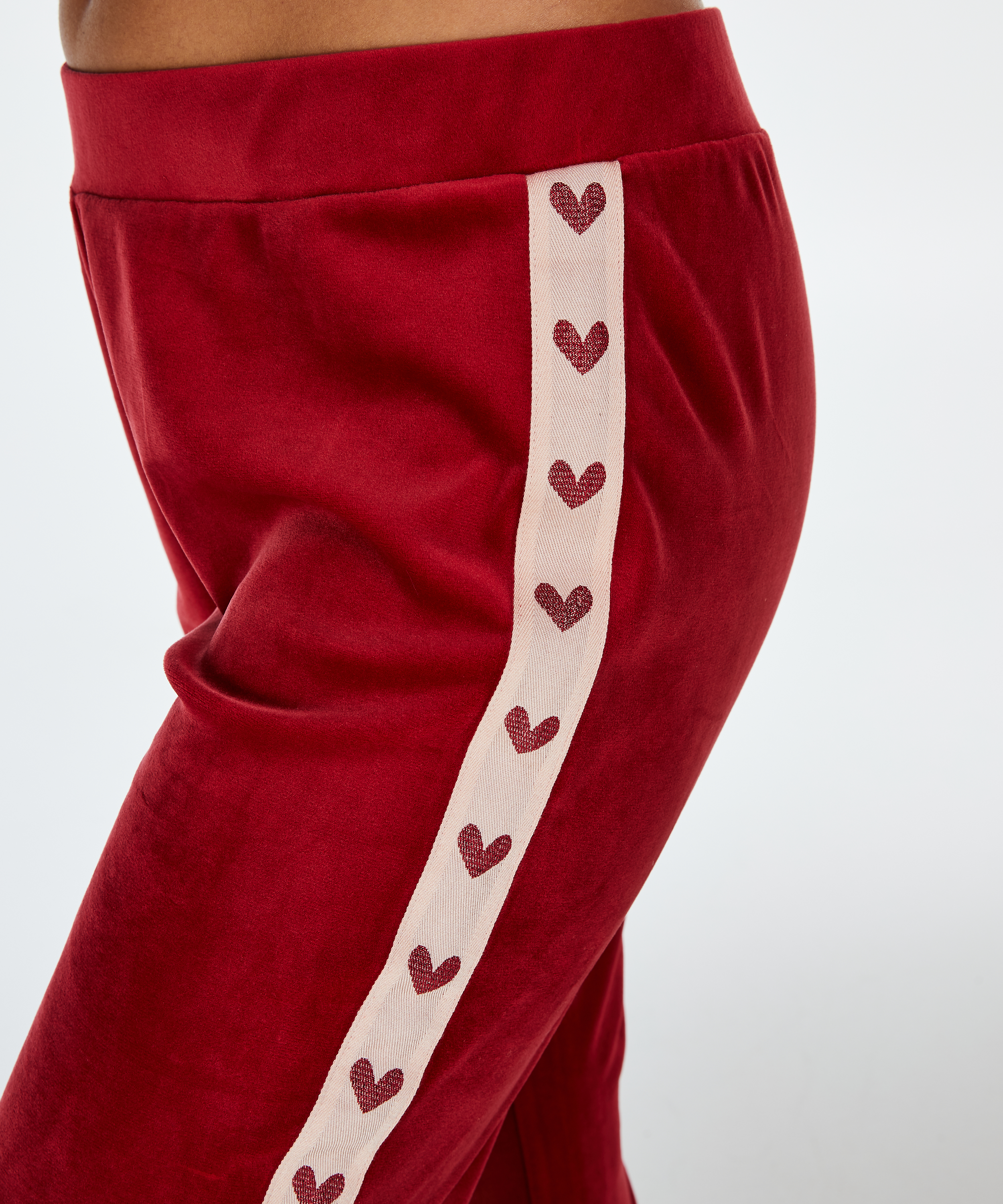 Jogging en velours avec des coeurs pour €29.99 - Bas de Pyjama ...